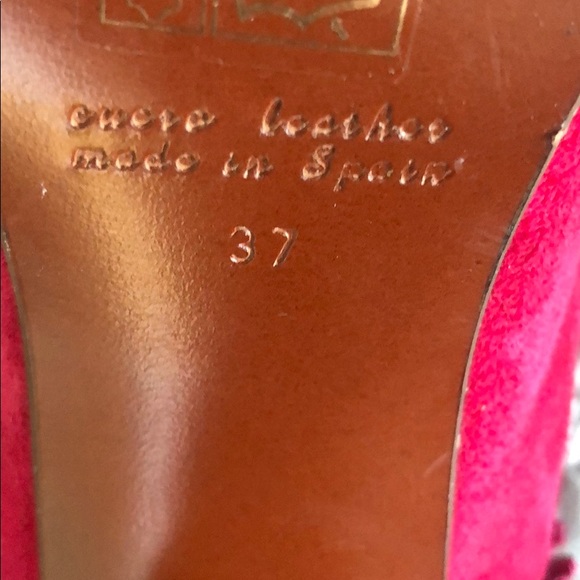 Chie Mihara | Shoes | Red Frayed Edge Chie Mihara Pumps With Wood Heel ...